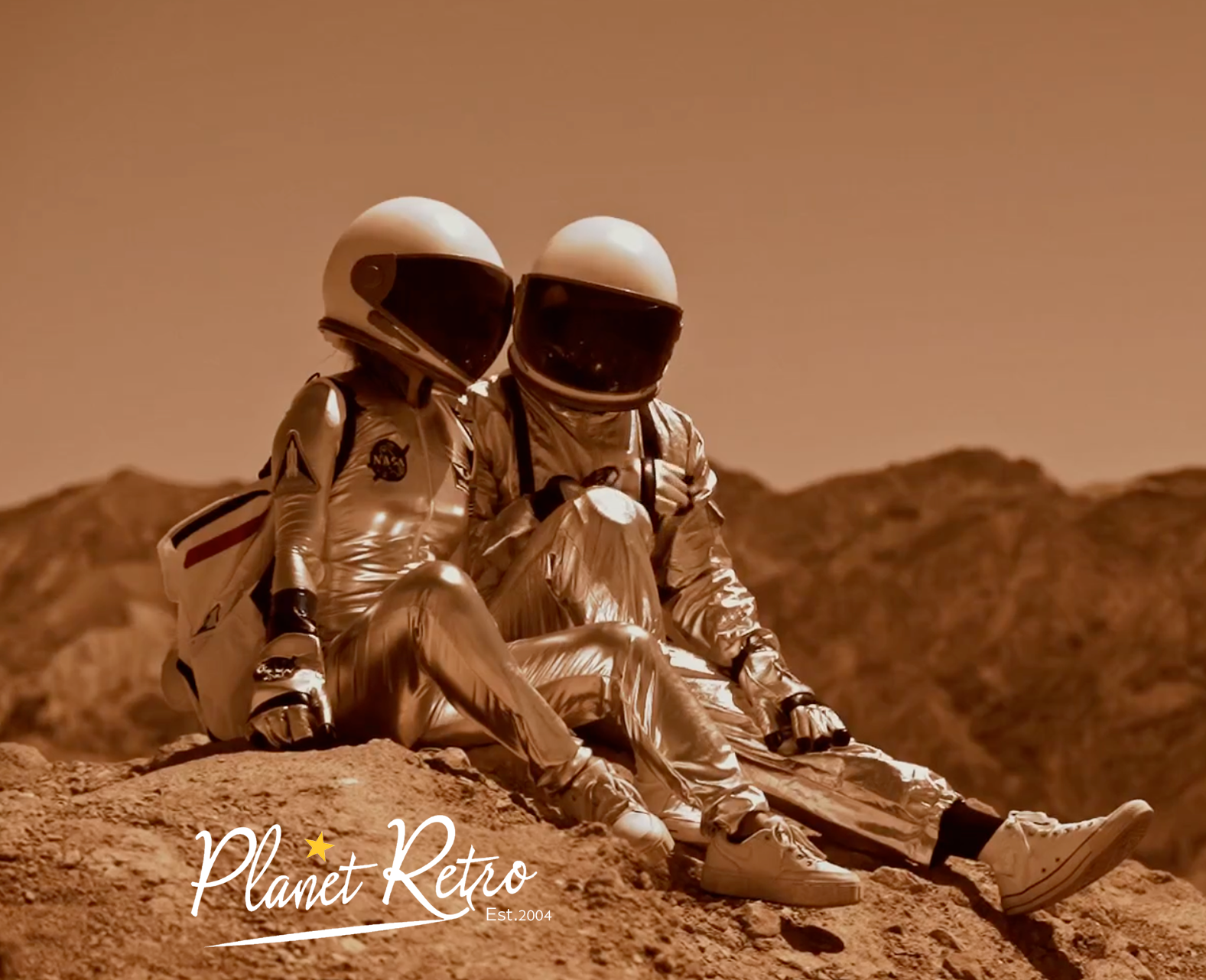 Vintage Clothing NZ | Retro & Pop Culture Collectables | Planet Retro