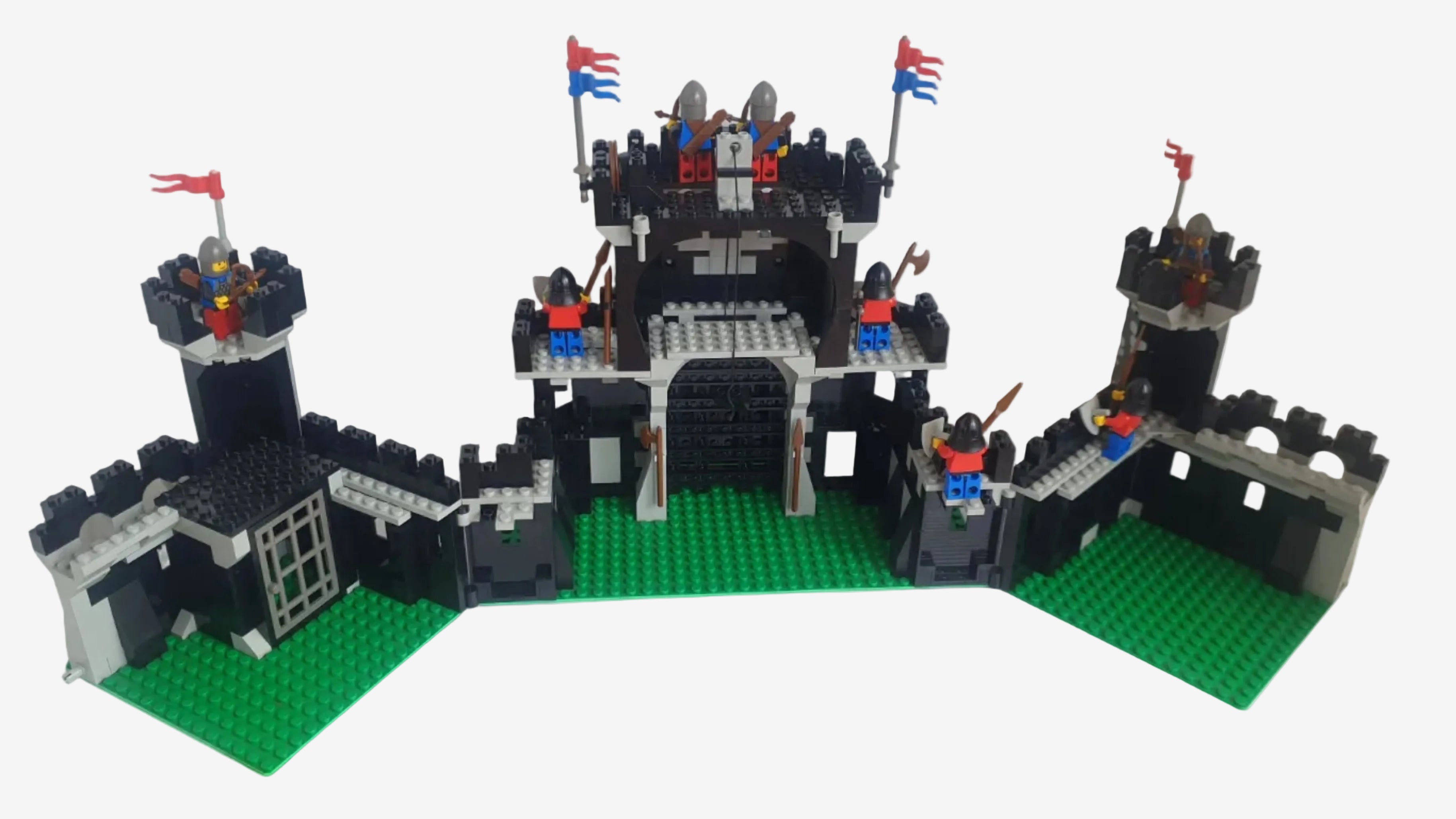 LEGO Black Monarch’s Castle 6085 1988| Vintage LEGOLAND | Planet Retro